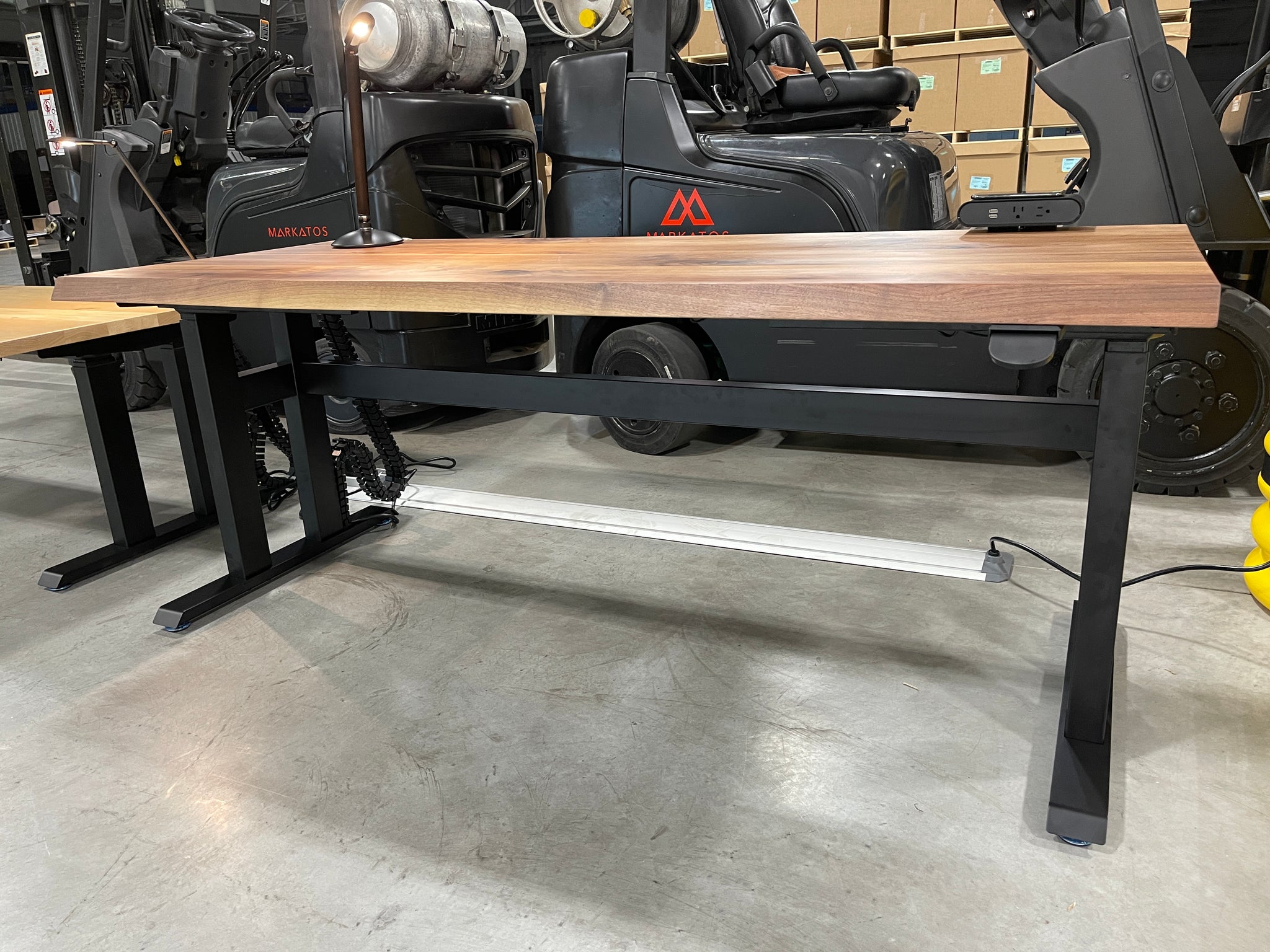 Grand Rapids Desk – DeskHaus