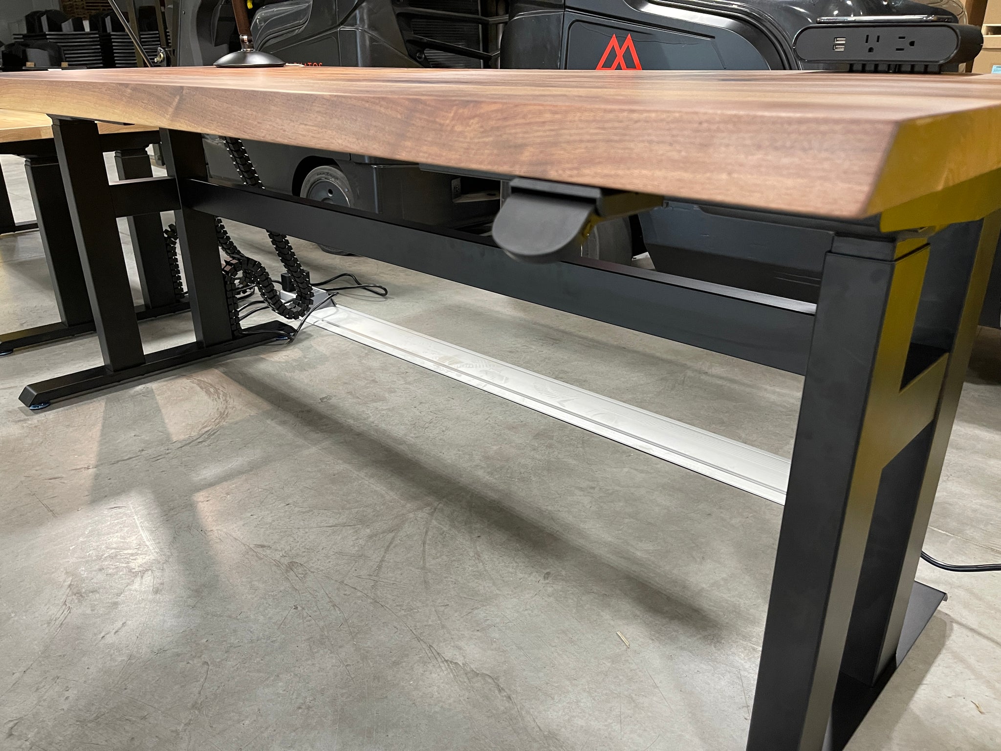 Grand Rapids Desk – DeskHaus